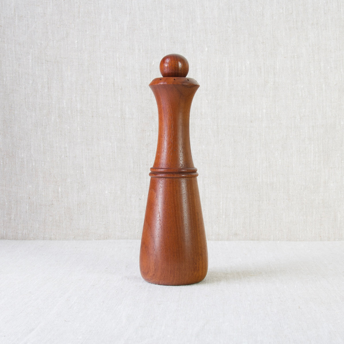 Jens Quistgaard "Carafe" Salt & Pepper Mill – Art & Utility